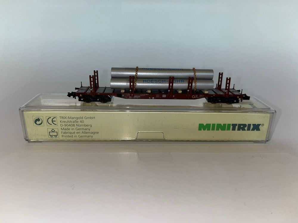 Minitrix Spur N 3x Flachwagen mit schweren Rungen | Kaufen auf Ricardo