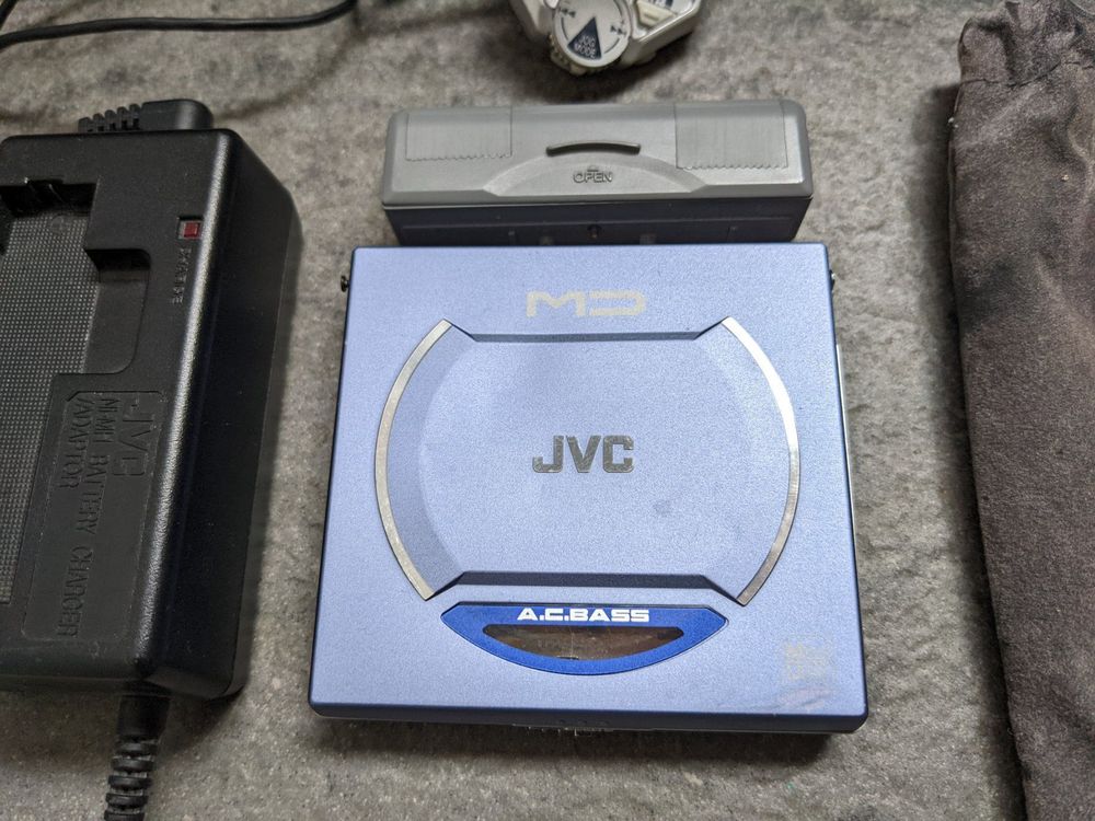 Portable Minidisc Player JVC XM-P55 BU (Gebraucht) in Lanzenhäusern für ...
