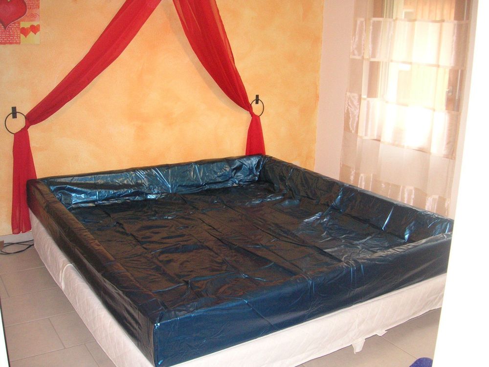 Bett / Wasserbett Luxus pur, inkl. Trans. und Aufbau (Neu und originalverpackt) in Oftringen für ...