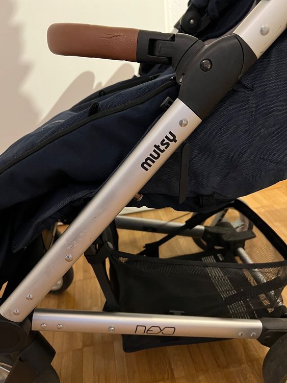 Mutsy Nexo Buggy inkl. Schneesack/Regencover | Kaufen auf Ricardo