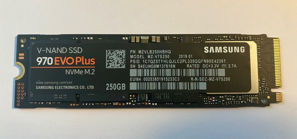 Samsung SSD 970 EVO Plus 250 GB NVMe M.2 (Gebraucht) in Brüttisellen für CHF 12 – mit Lieferung ...