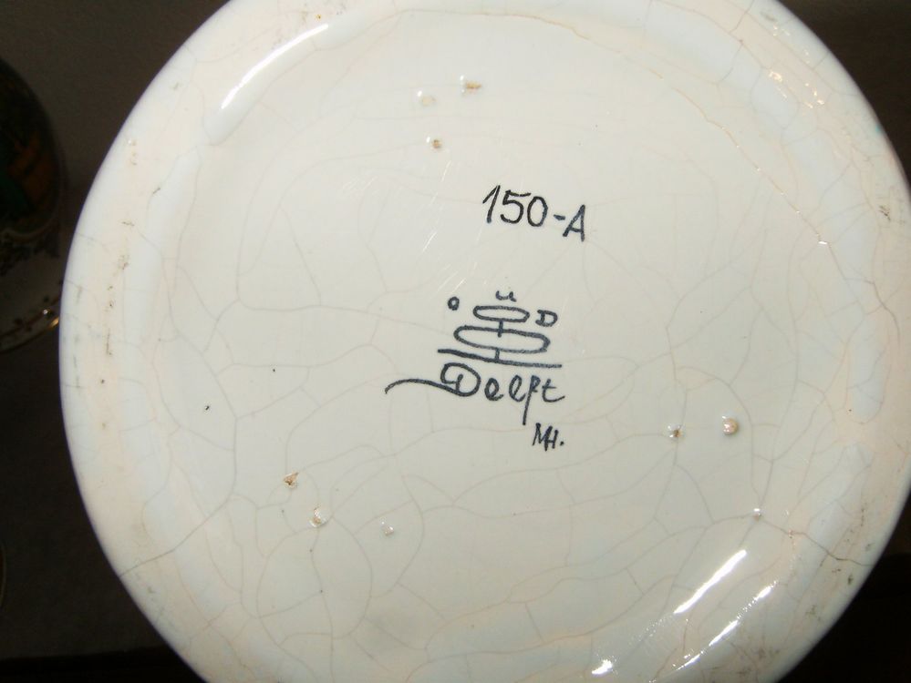 Keramikkrug Ol Violarum Delft 150-A MH 30 x 18 cm (Gebraucht) in Holderbank AG für CHF 10 – mit ...