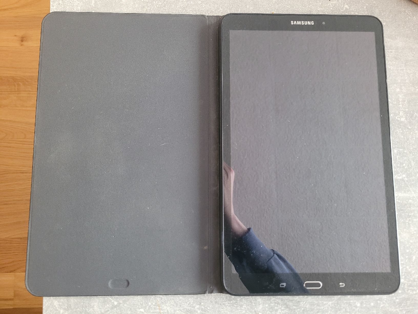 Samsung Galaxy Tab A (Gebraucht) in Strengelbach für CHF 20 – mit ...