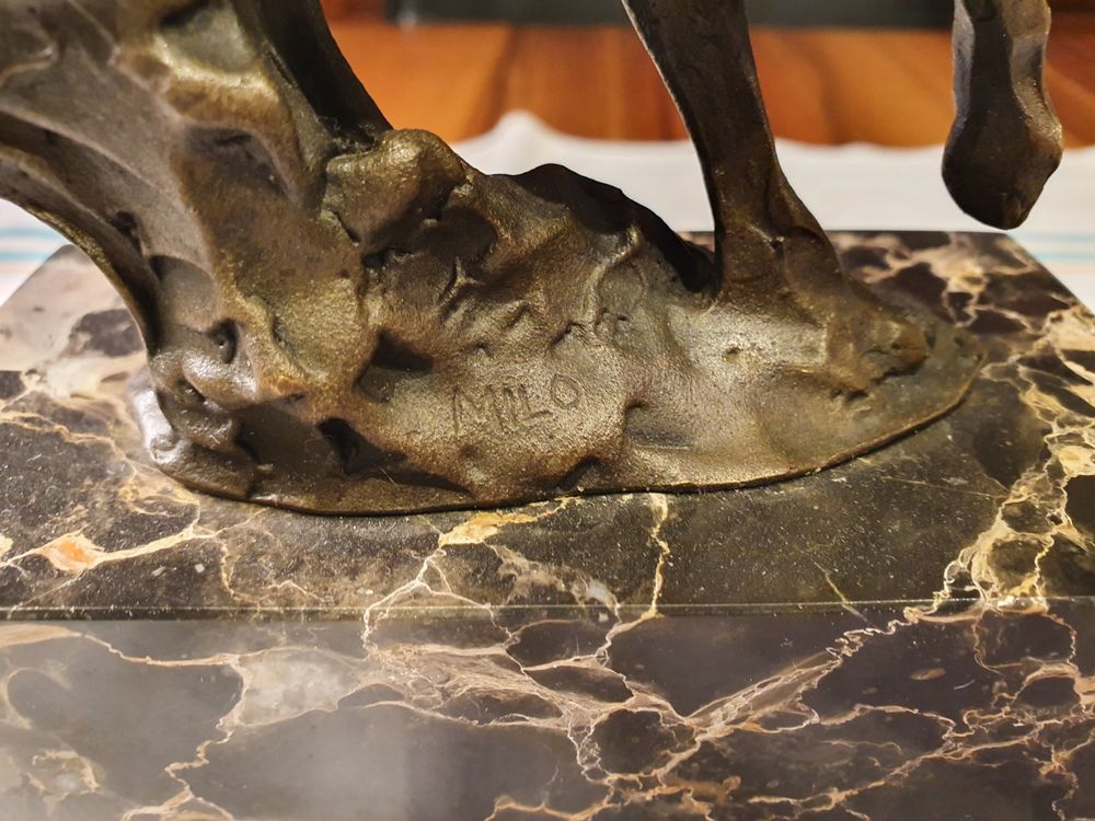 MILO - Jaguar-Bronze auf Marmorsockel - Signiert (Neu (gemäss ...