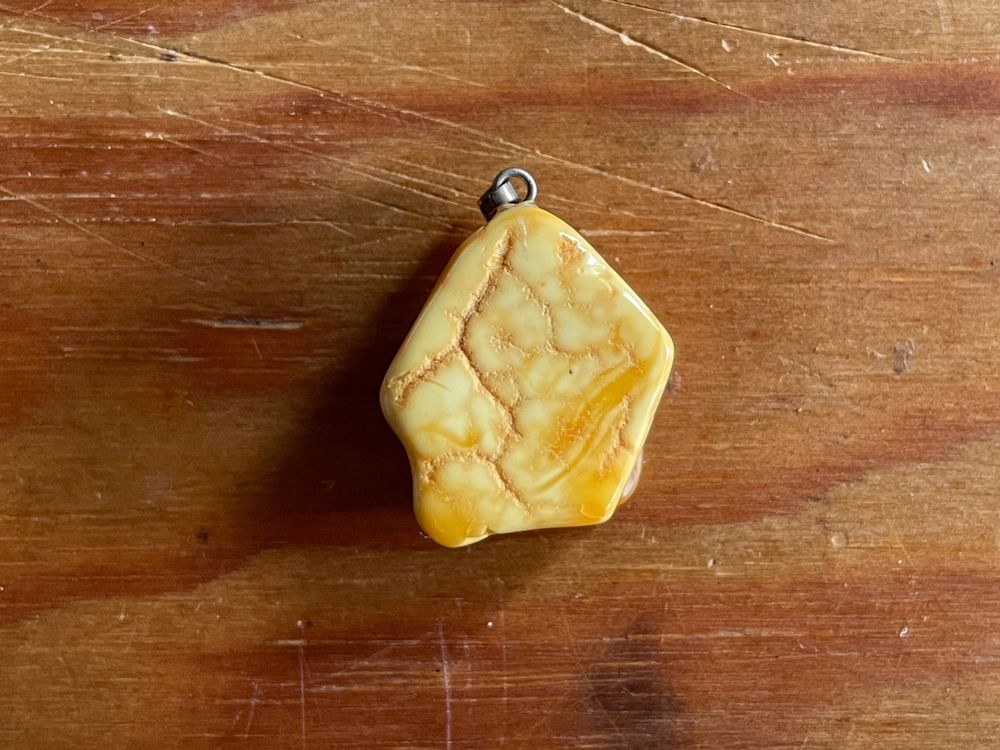 Gelber Bernstein Anhänger | Kaufen auf Ricardo