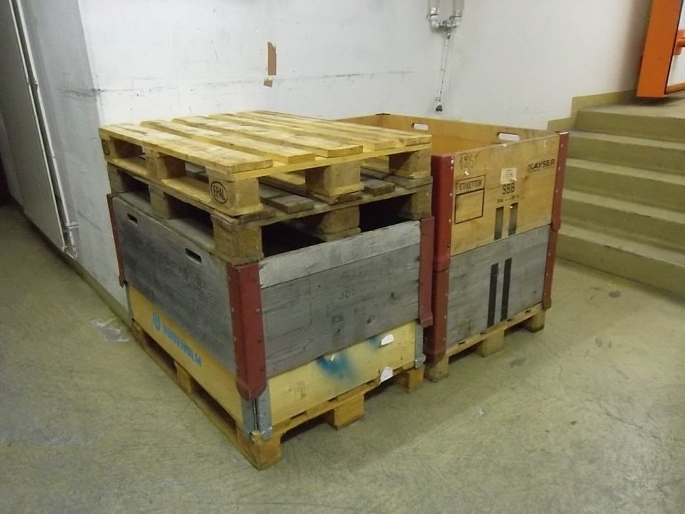 Europalette Palette Palettrahmen Rahmen + div. (Gebraucht) in für CHF 110 – nur Abholung auf ...