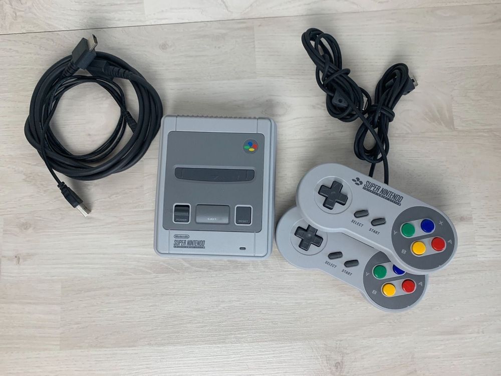 Super Nintendo Classic Mini (SNES Mini) | Kaufen auf Ricardo