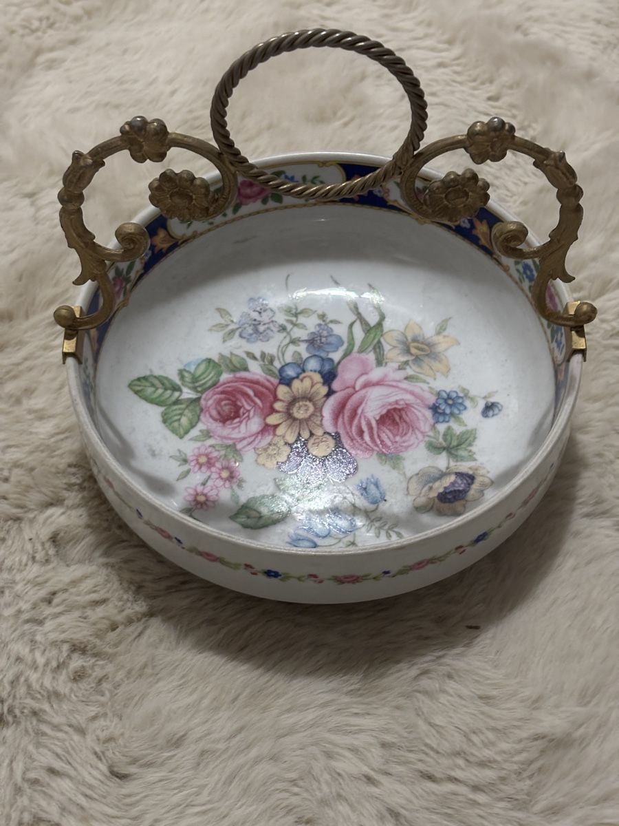 Limoges Porzellanschale mit Messinghenkel – handbemalt, Fran (Gebraucht ...