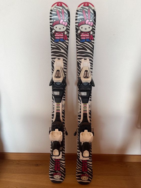 hello kitty 90cm Kinderski (Gebraucht) in Balmberg für CHF 25 – nur ...