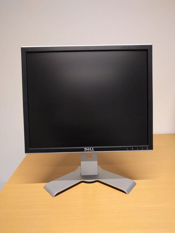 Dell 1907FPc 19" LCD Farb Monitor (Gebraucht) in Horn für CHF 5 – mit ...