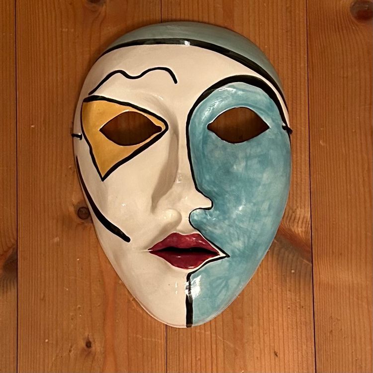 2 Venezianische Masken aus Porzellan | Kaufen auf Ricardo