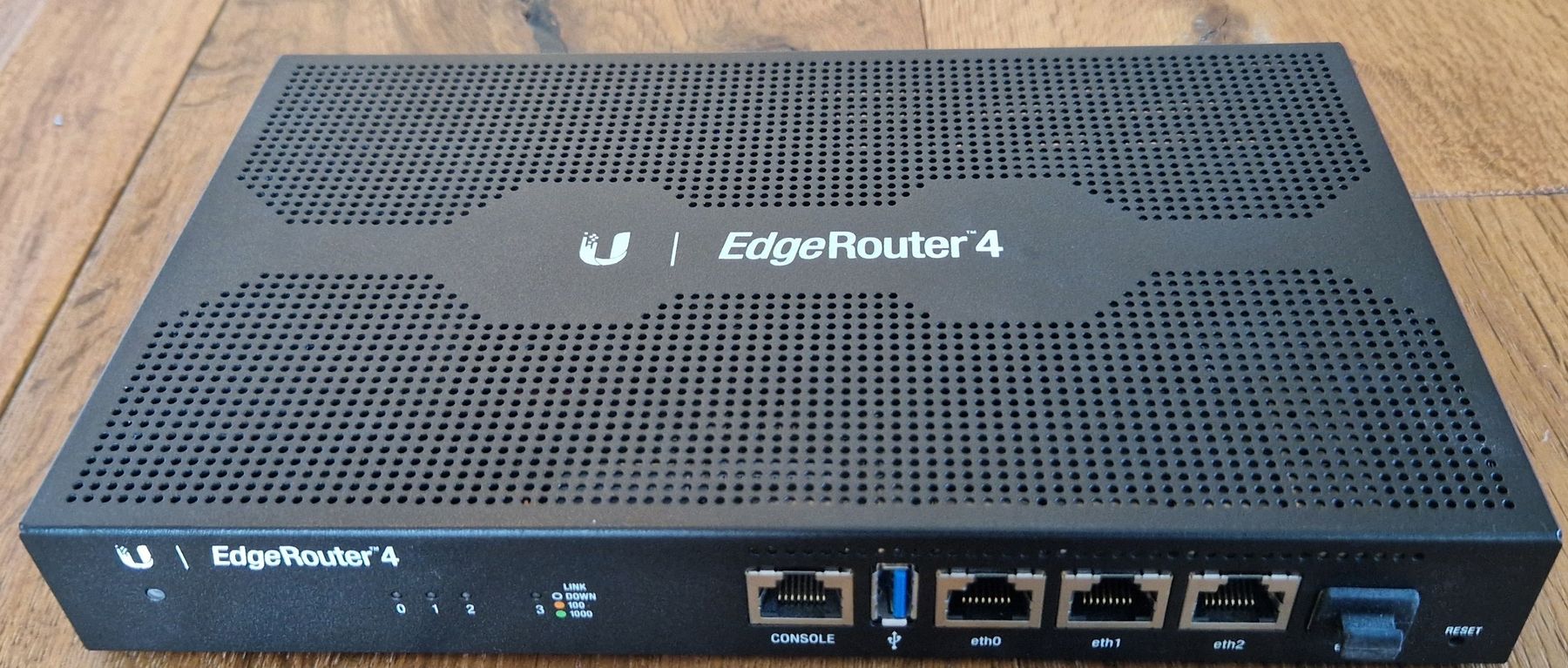 Ubiquiti EdgeRouter 4 (Gebraucht) in Ibach für CHF 2 – mit Lieferung ...