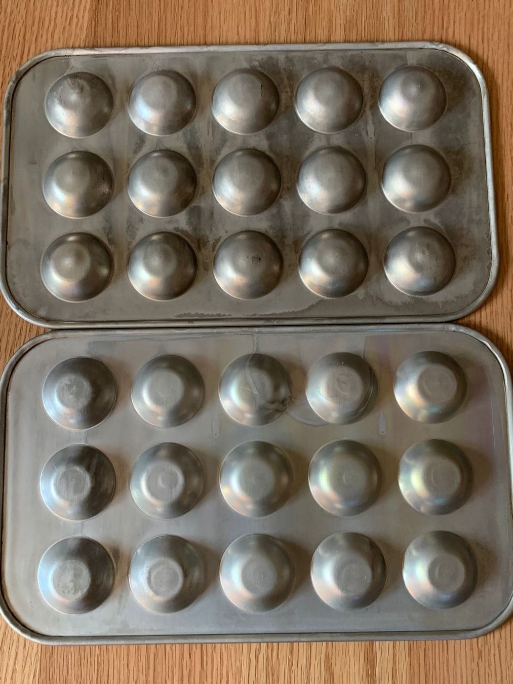 Backform 2 Stück für Mini Muffins oder Mini Burger Buns (Gebraucht) in ...