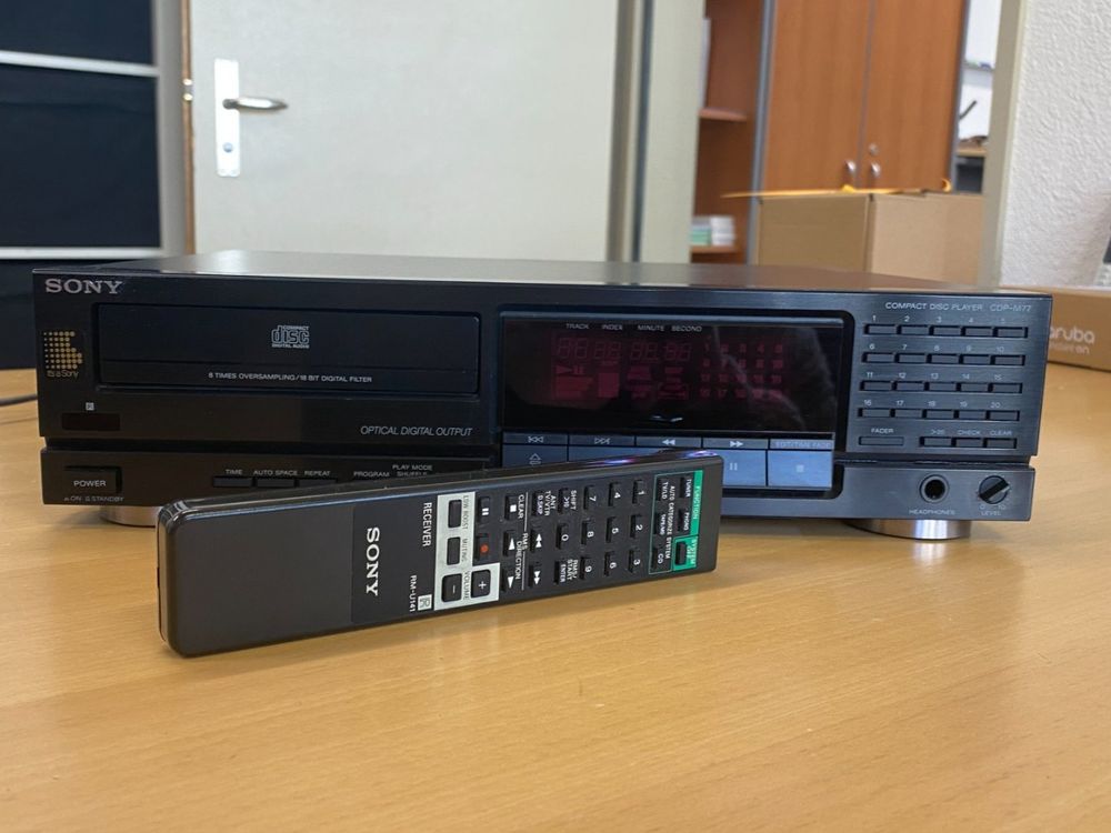 SONY CDP-M77 (mit Fernbedienung) | Kaufen auf Ricardo
