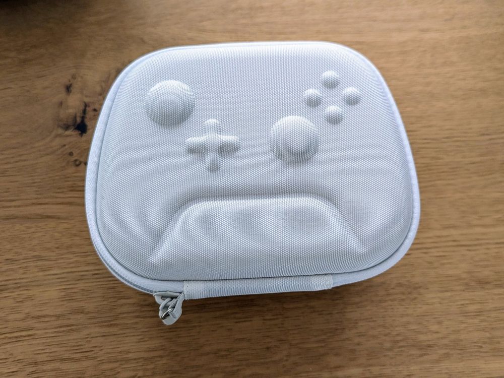 8BitDo Ultimate Controller Case (Neu (gemäss Beschreibung)) in ...