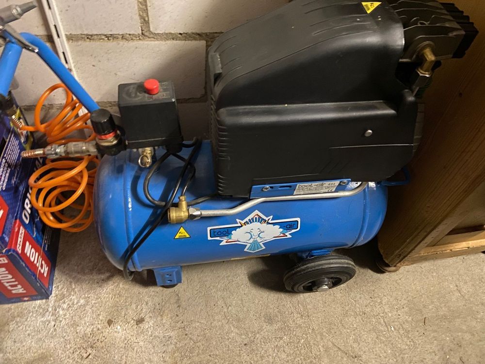 Kompressor, tool-air (Gebraucht) in Leibstadt für CHF 110 – nur Abholung auf Ricardo kaufen