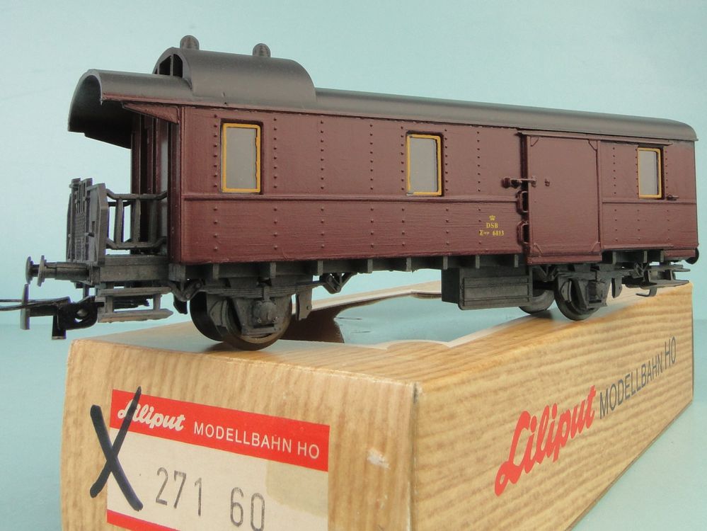 Liliput H0 271 60 DSB Gepäckwagen, neuwertig (Gebraucht) in Bülach für ...