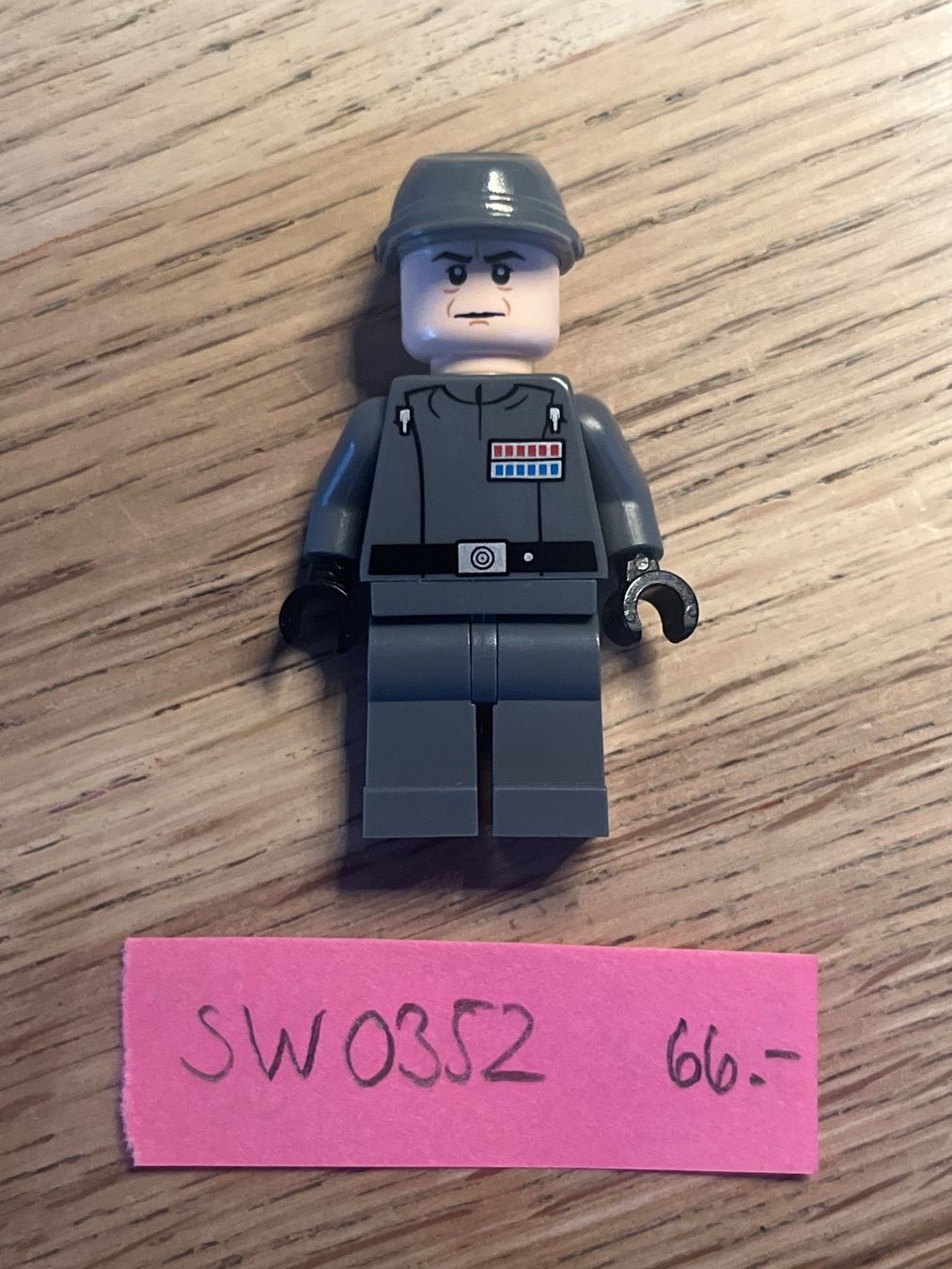 Lego Star Wars Admiral Firmus Piett UCS (Gebraucht) in Wimmis für CHF ...