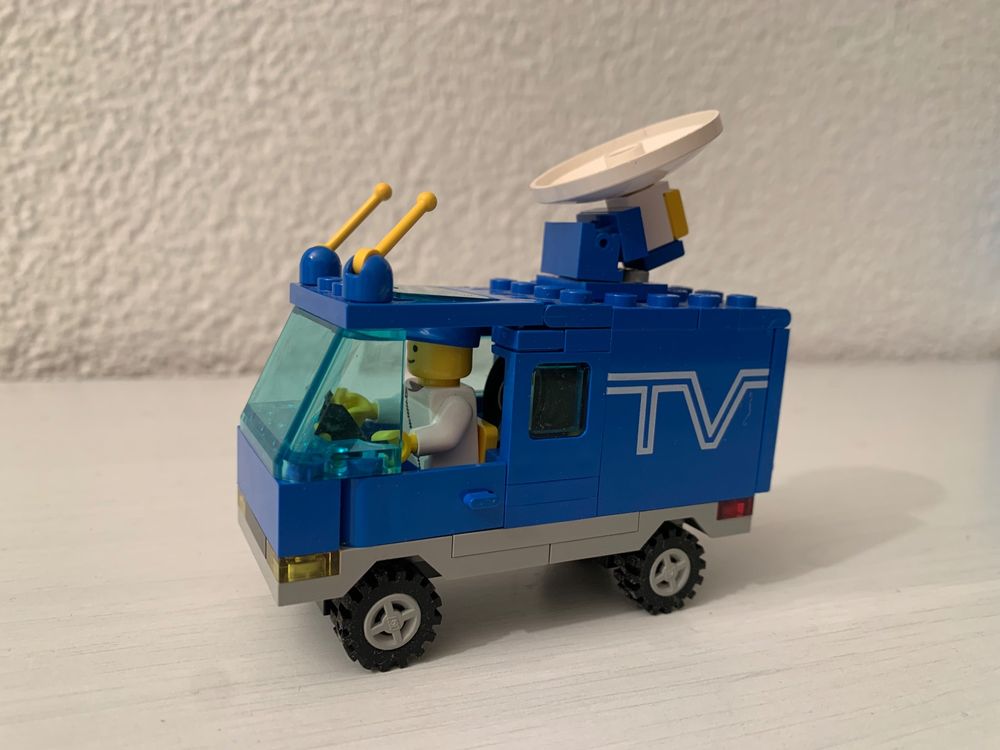 Lego TV-Reporter Wagen aus den 80‘ (Gebraucht) in Obfelden für CHF 9 ...