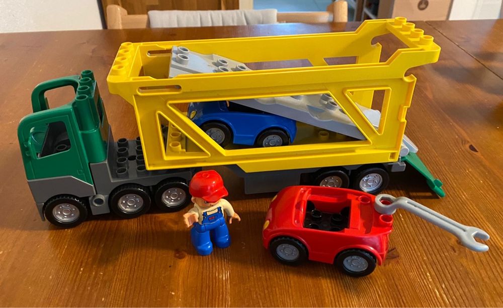 Lego Duplo Autotransporter (Gebraucht) in Aesch BL für CHF 21 – mit ...