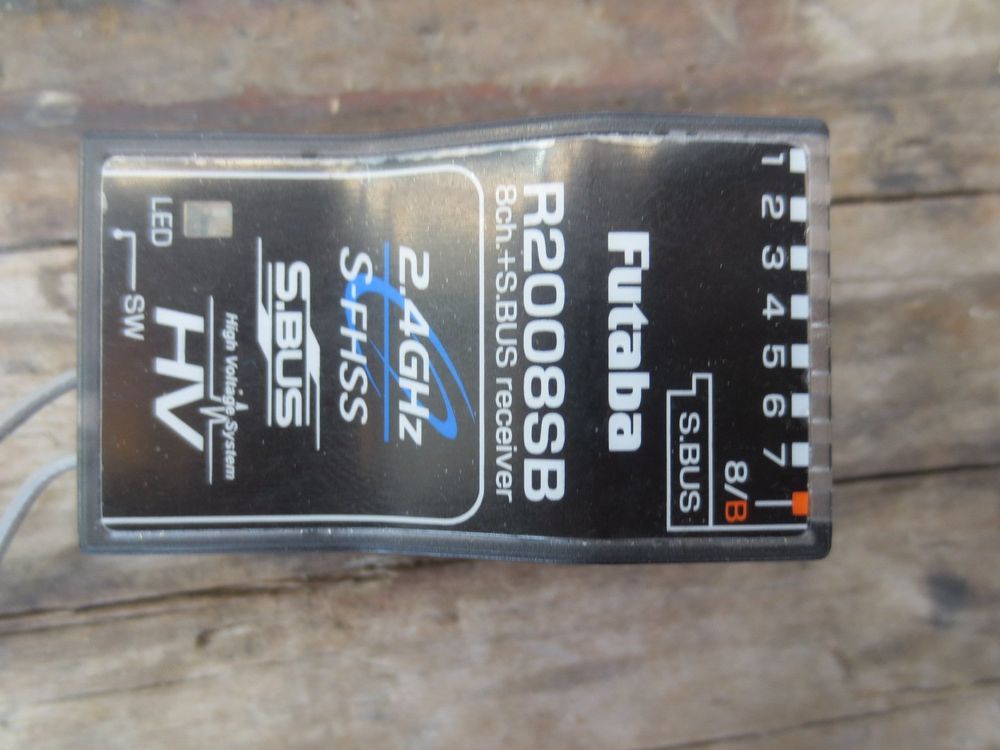 Empfänger FUTABA R2008SB (Gebraucht) in Ottikon für CHF 23 – mit Lieferung auf Ricardo kaufen