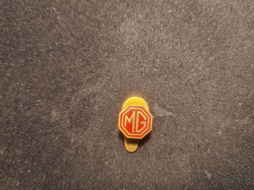 MG BOUTONNIERE VINTAGE OLDTIMER (D'occasion) à Bellevue pour CHF 3 ...