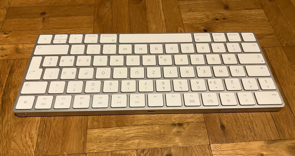 Apple Magic Keyboard CH (Schweizer Layout) | Kaufen auf Ricardo