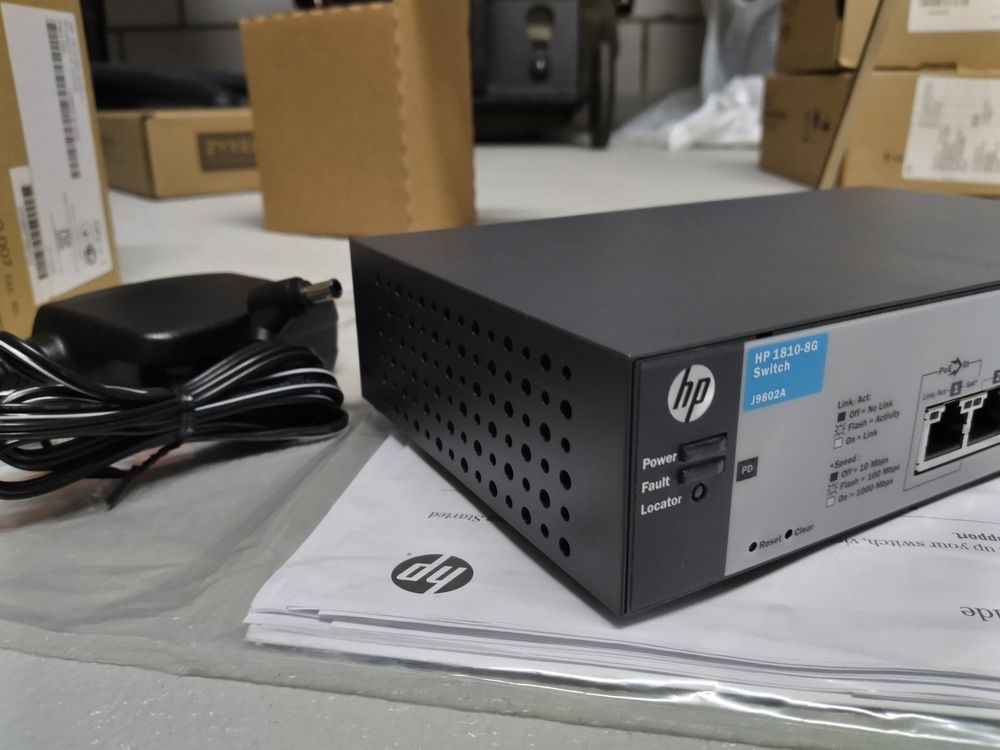 HPE 1810-8G V2, 8 Port Web managed Gigabit Switch (J9802A) (Gebraucht ...