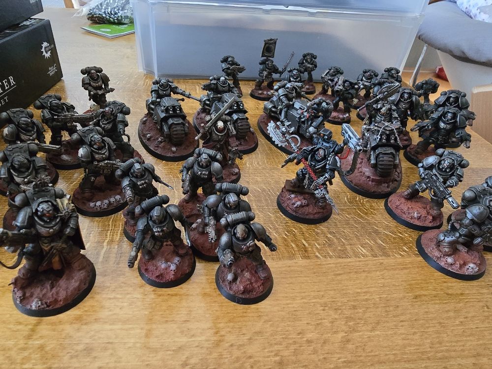 Warhammer 40k kleine Iron Hands Space Marine Armee (Gebraucht) in ...