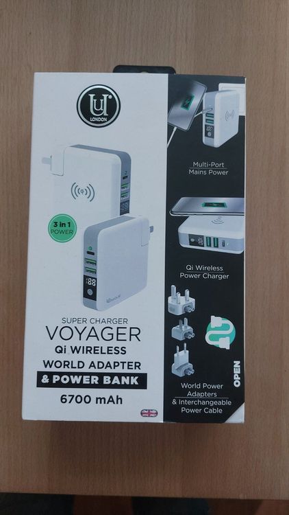 SUPER CHARGER VOYAGER Qi WIRELESS WORLD ADAPTER & POWERBANK (Neu und ...