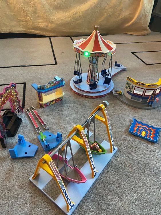 Playmobil Karussell (Gebraucht) in Uerikon für CHF 12 – mit Lieferung ...