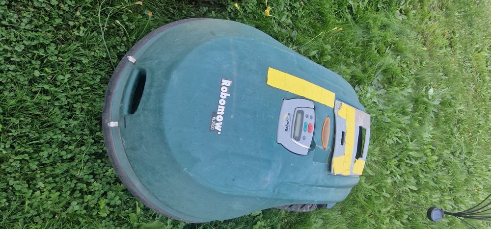 Mähroboter Robomow RL850 & RL2000 (Defekt) in Seedorf BE für CHF 1 ...