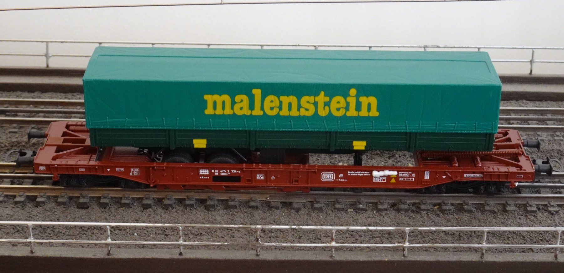 Roco 46358 Huckepack-Wagen 4 Achsen m Auflieger "Malenstein" (Gebraucht ...