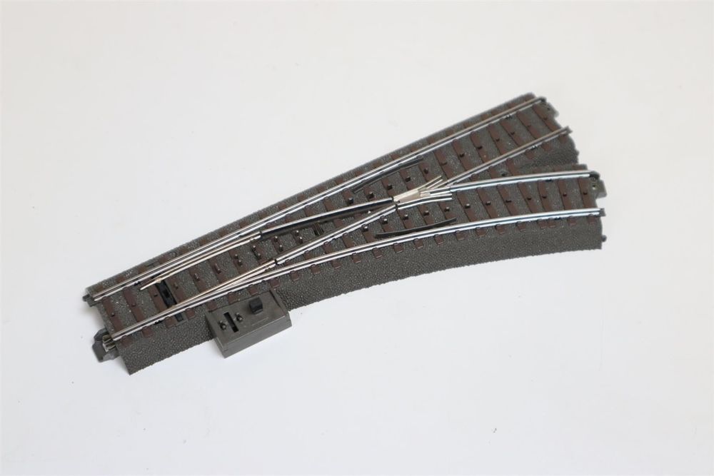 Märklin C-Gleis Digital Weiche 24612 H0 (Gebraucht) in für CHF 35 – mit ...