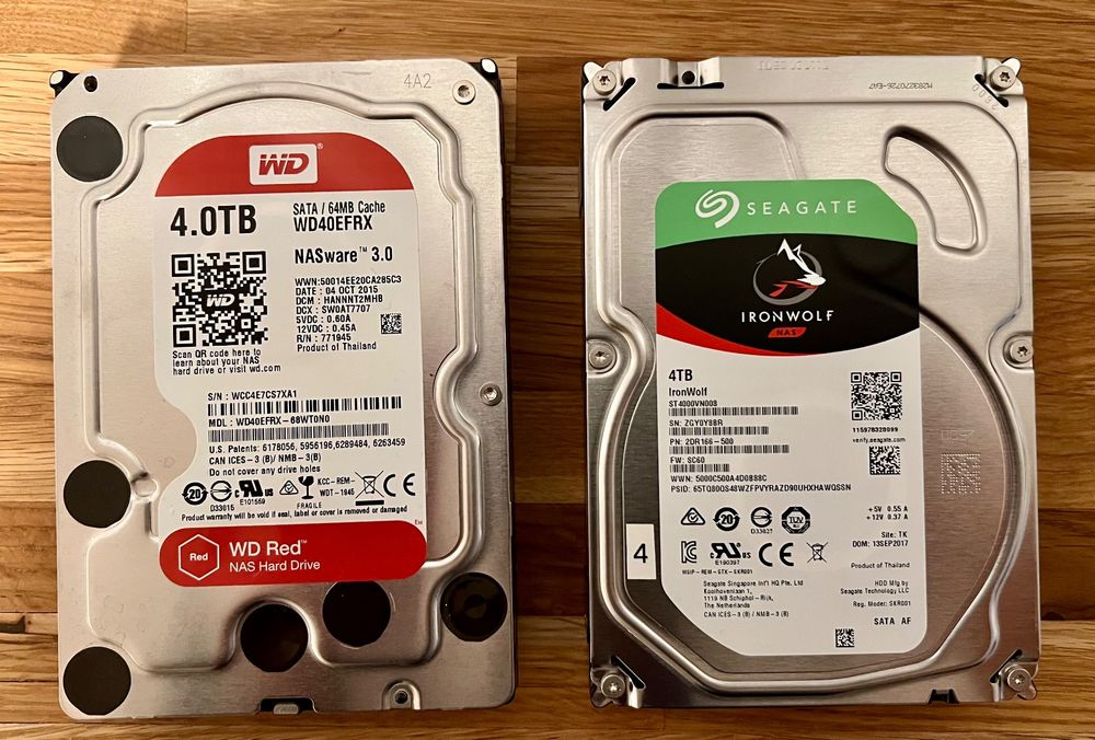 2x 4TB NAS HDD Seagate und WD Red ab 1.- | Acheter sur Ricardo