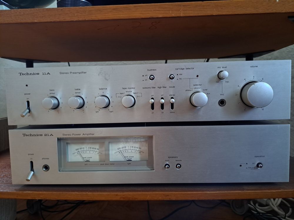Technics 11A 21A Vor- Endstufe Preamplifier/Amplifier (Gebraucht) in ...