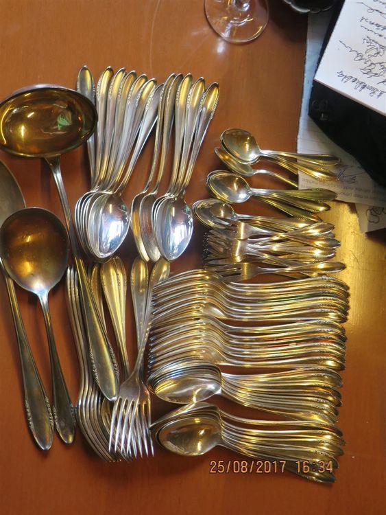 BSF 90 er Silber 75 teilig (Gebraucht) in Oberdorf BL für CHF 399 – mit Lieferung auf Ricardo kaufen