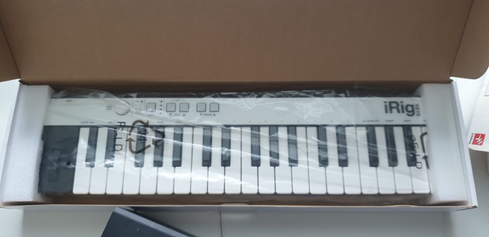 iRig Keys 37 Key USB Universal Mini Keyboard Controller (Gebraucht) in ...