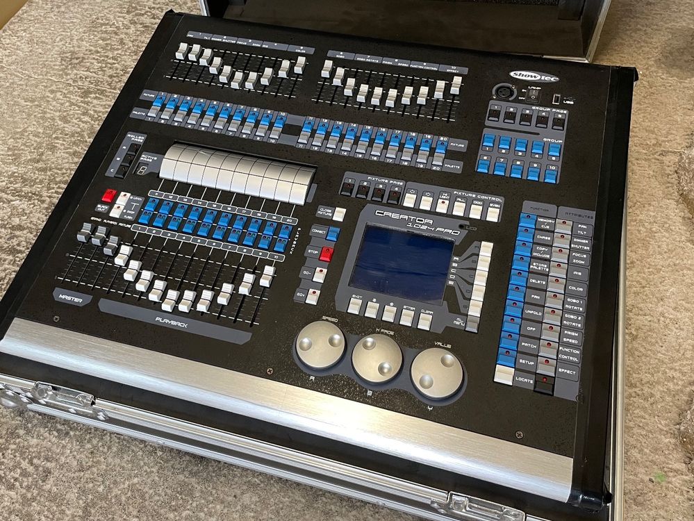 DMX Lichtpult Showtec Creator 1024 PRO (Gebraucht) in Weesen für CHF 450 – nur Abholung auf ...