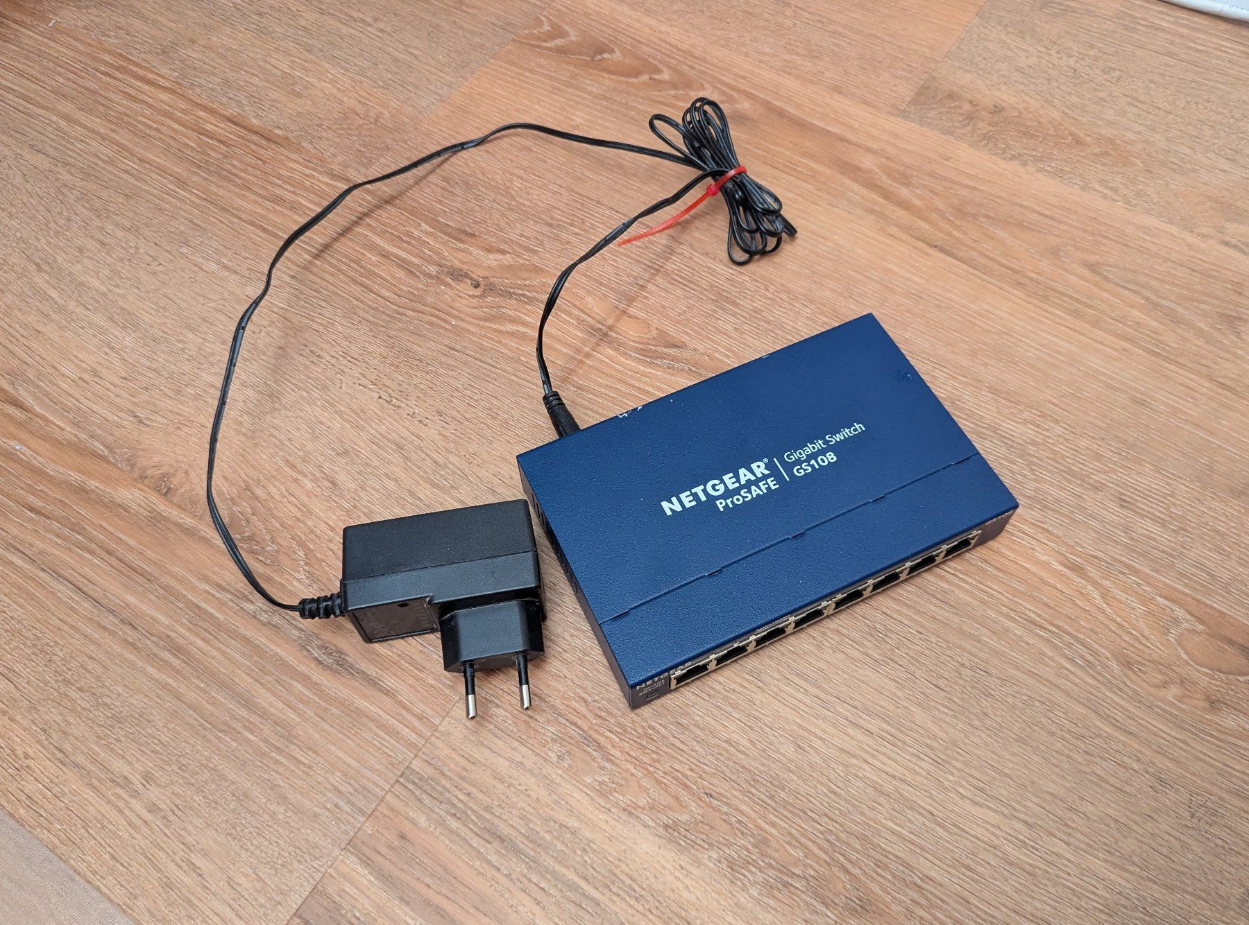 Netgear ProSAFE GS108 v4 – 8-Port Gigabit Switch (Gebraucht) in ...