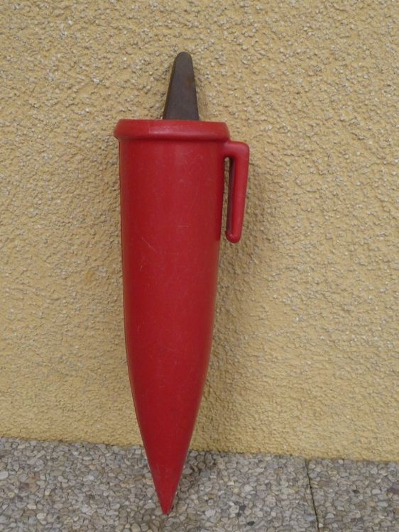 Wetzstein mit Behälter - Pierre à éguiser avec support (Gebraucht) in ...