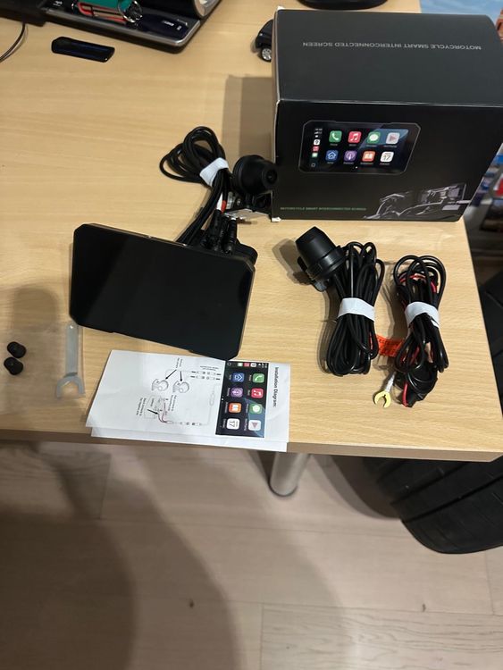 Car-Play System für Motorräder/Dashcam/Reifendrucksensoren (Neu (gemäss ...
