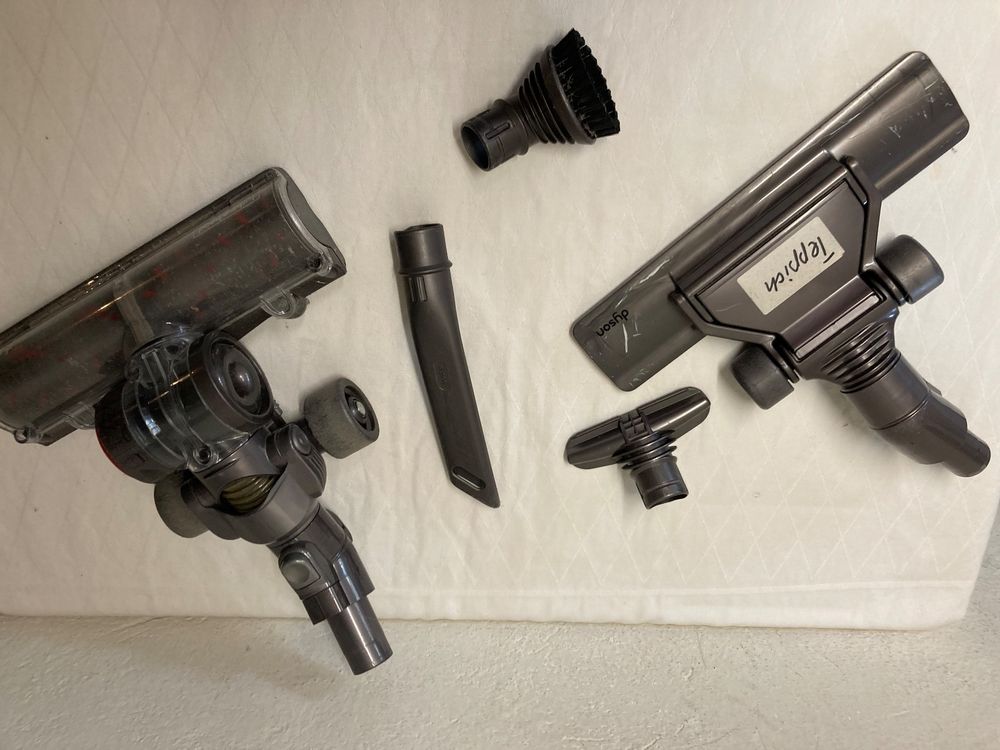 Dyson DC20 Stowaway animal pro (Gebraucht) in Meggen für CHF 41 – nur ...