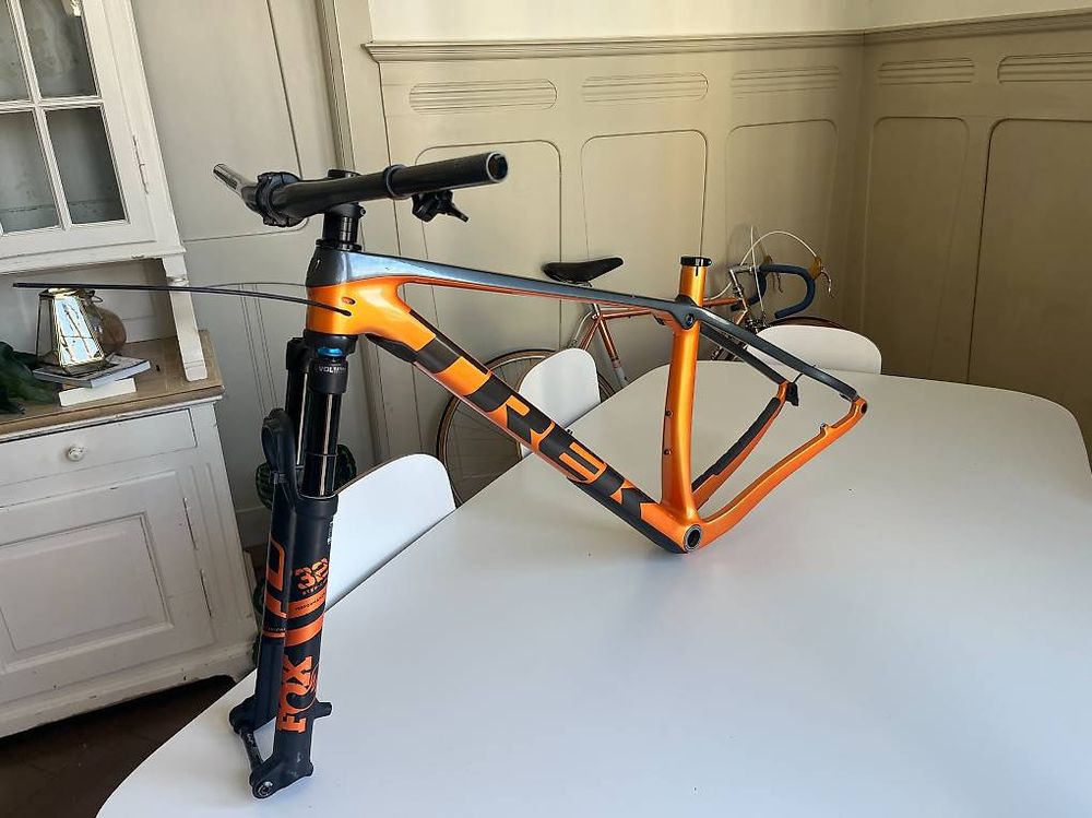 Trek Procaliber 9.8 Rahmen, Fox 32 Gabel, Mountainbike (Gebraucht) in ...