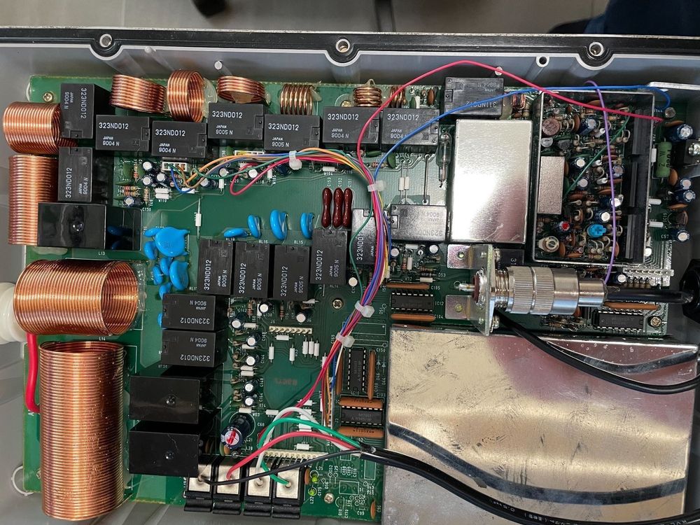 ICOM IC-AH-3 KW-Antennentuner (D'occasion) à Hünenberg pour CHF 150 ...