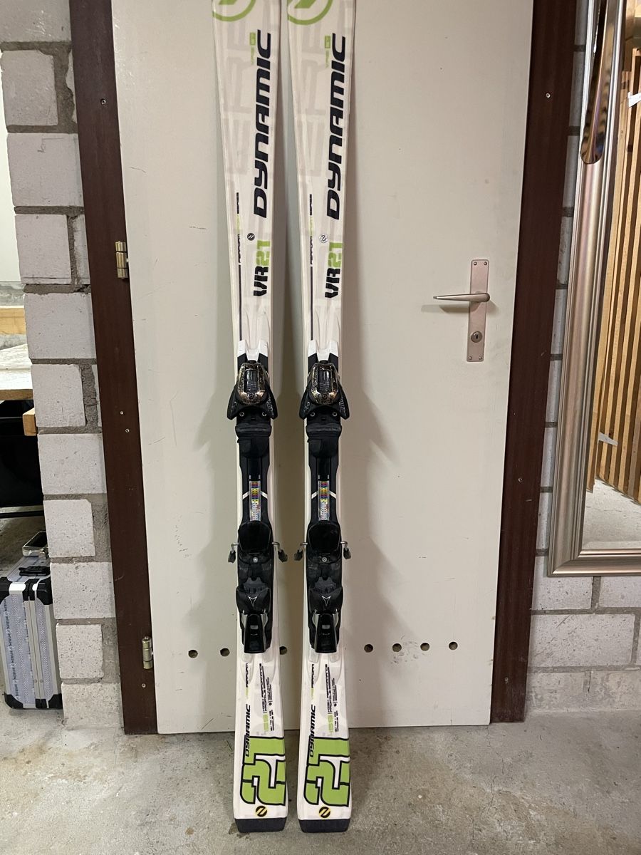Dynamic VR21 Ski Alpin Ski inkl. Bindung, Top Zustand! (Gebraucht) in ...