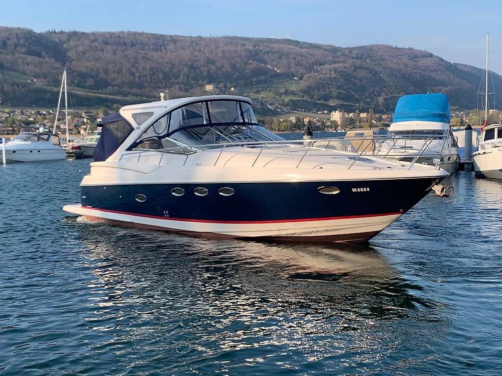 À vendre magnifique Regal 4060 commodore (D'occasion) à Nods pour CHF ...