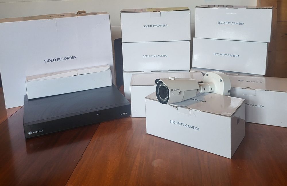 Bascom 8-Bullet-System (Neu und originalverpackt) in Ebnat-Kappel für CHF 1165 – nur Abholung ...