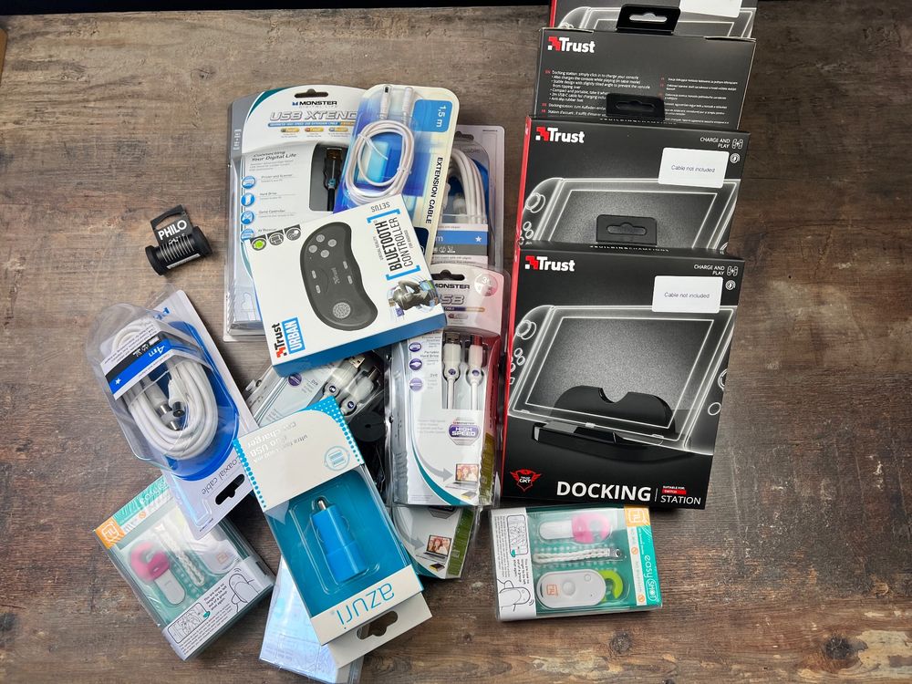 Elektro Artikel, Kabel, Controller Restposten Flohmarkt (Neu (gemäss ...