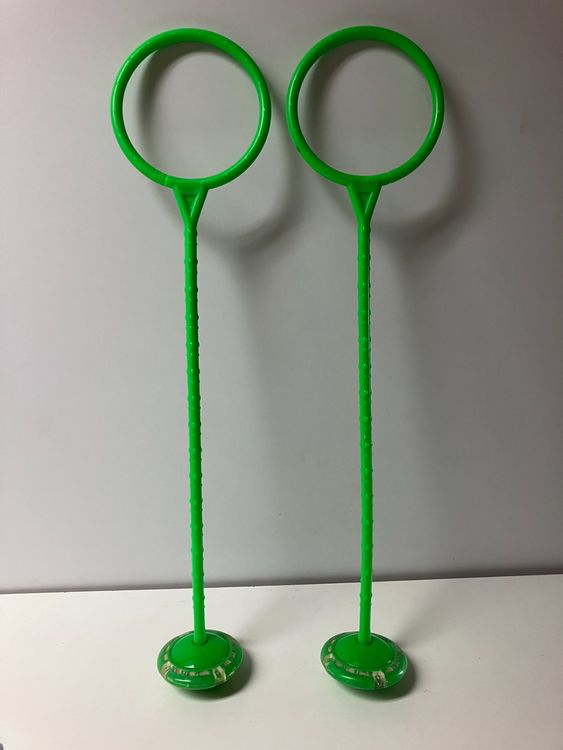 2 St. LED-Stick Spinner für Kinder ca. 63cm lang NEU ab 1.- (Neu ...